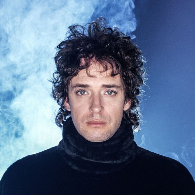 Gustavo Cerati - موزیلون