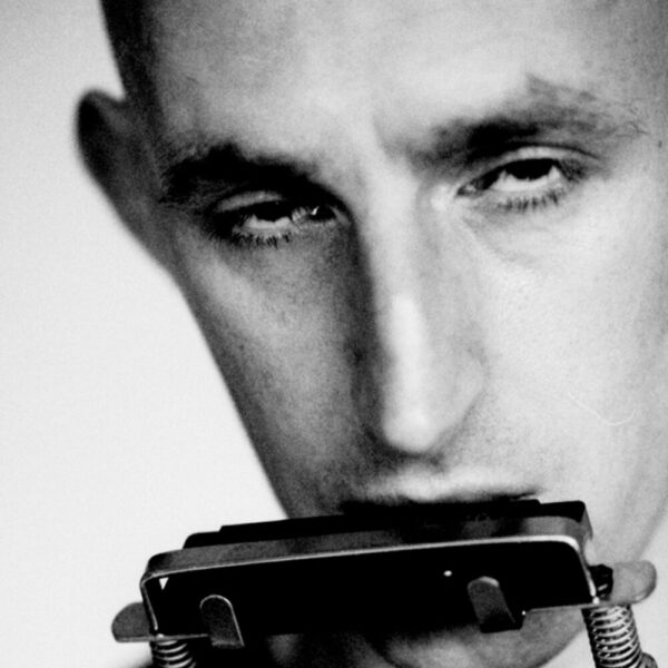 Mark William Lewis - موزیلون